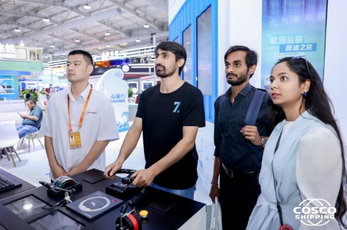 COSCO SHIPPING’s “5-Minute Captain” Experience Tour Grabs Spotlight at ...